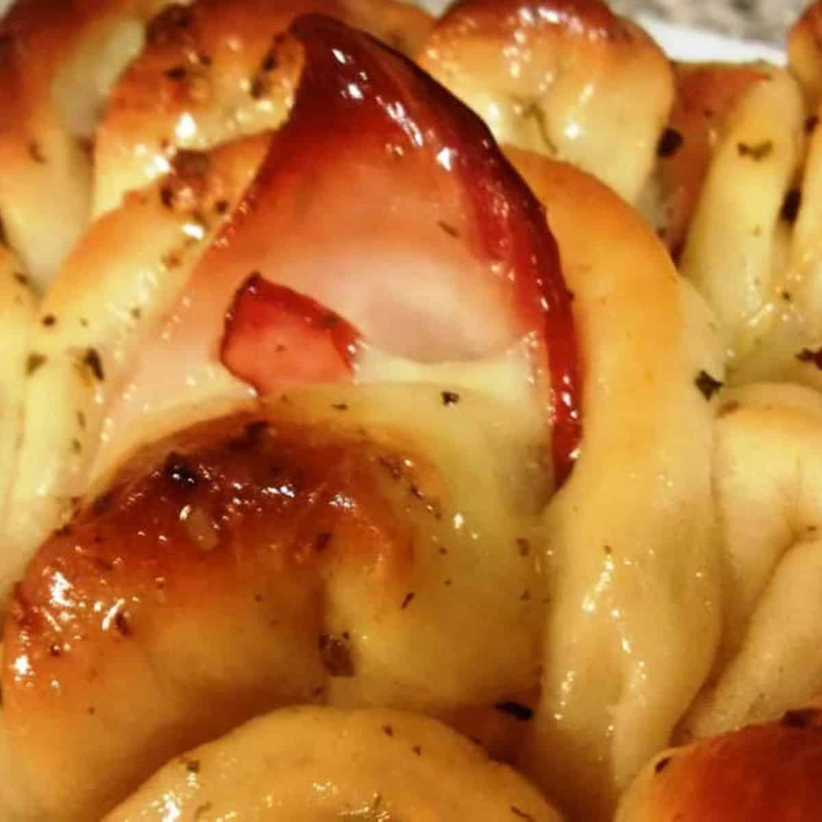 Easy Dinner Rolls with Ham and Cheese - Alexa's Cuisine